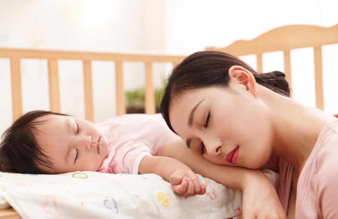三个月婴儿不睡觉怎么回事（求求你快睡吧） 幼儿百科 魔术铺