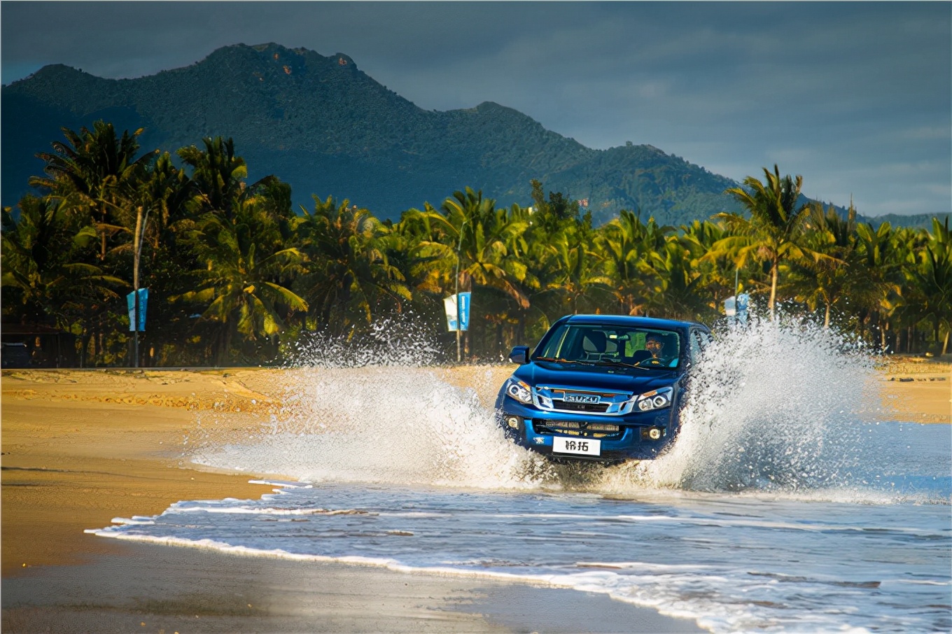 “D-MAX汽油版”明年上市，2.0T+8AT，全球唯一五十铃汽油皮卡 - 液压汇