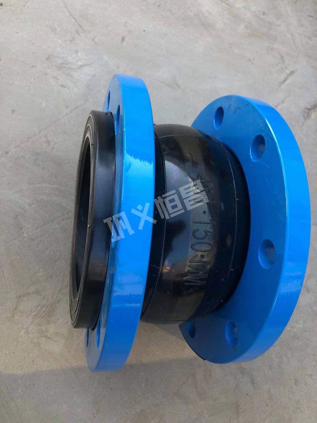 KXT橡胶接头在使用过程中有很多注意事项 - 标件库