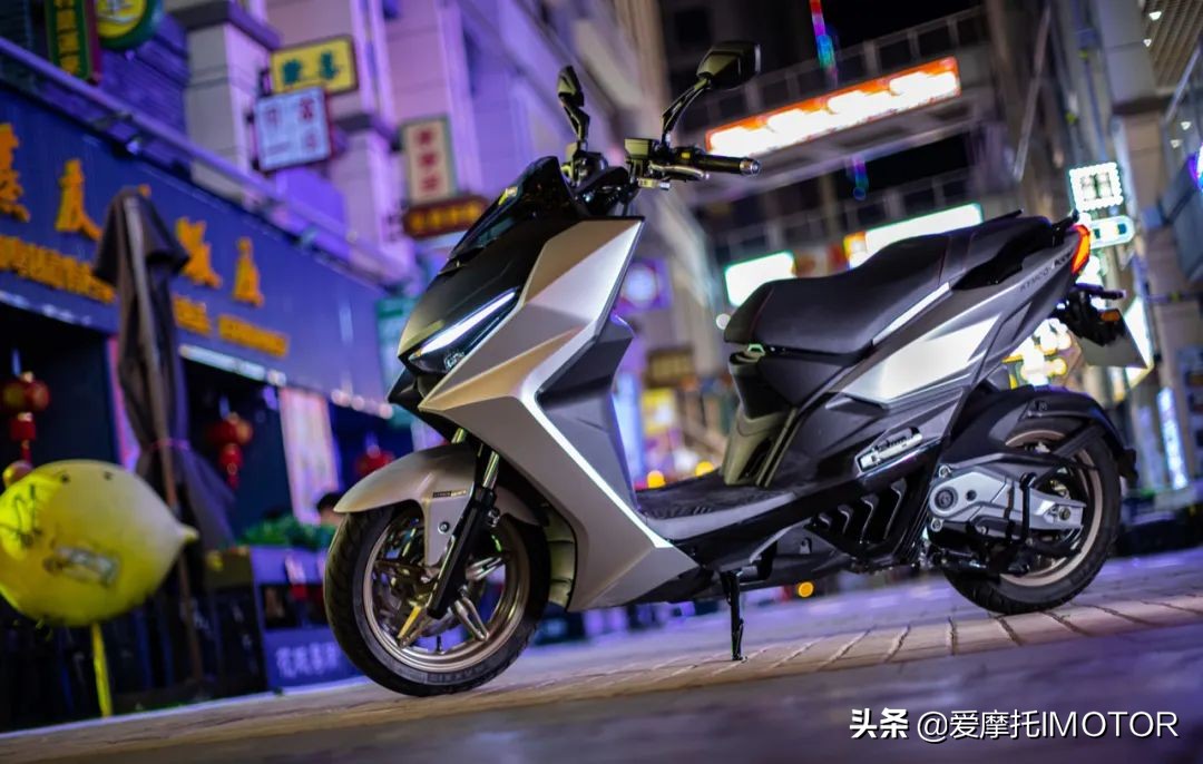 光阳KRV180，可能是目前同级别里运动性能最能打的 - 液压汇