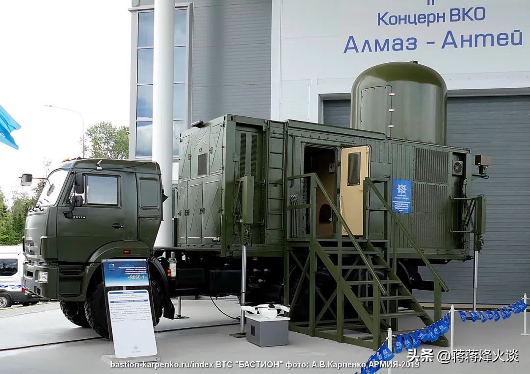 打雁的被雁啄瞎了眼，俄军ROSC-1反无人机系统被无人机炸了 - 液压汇