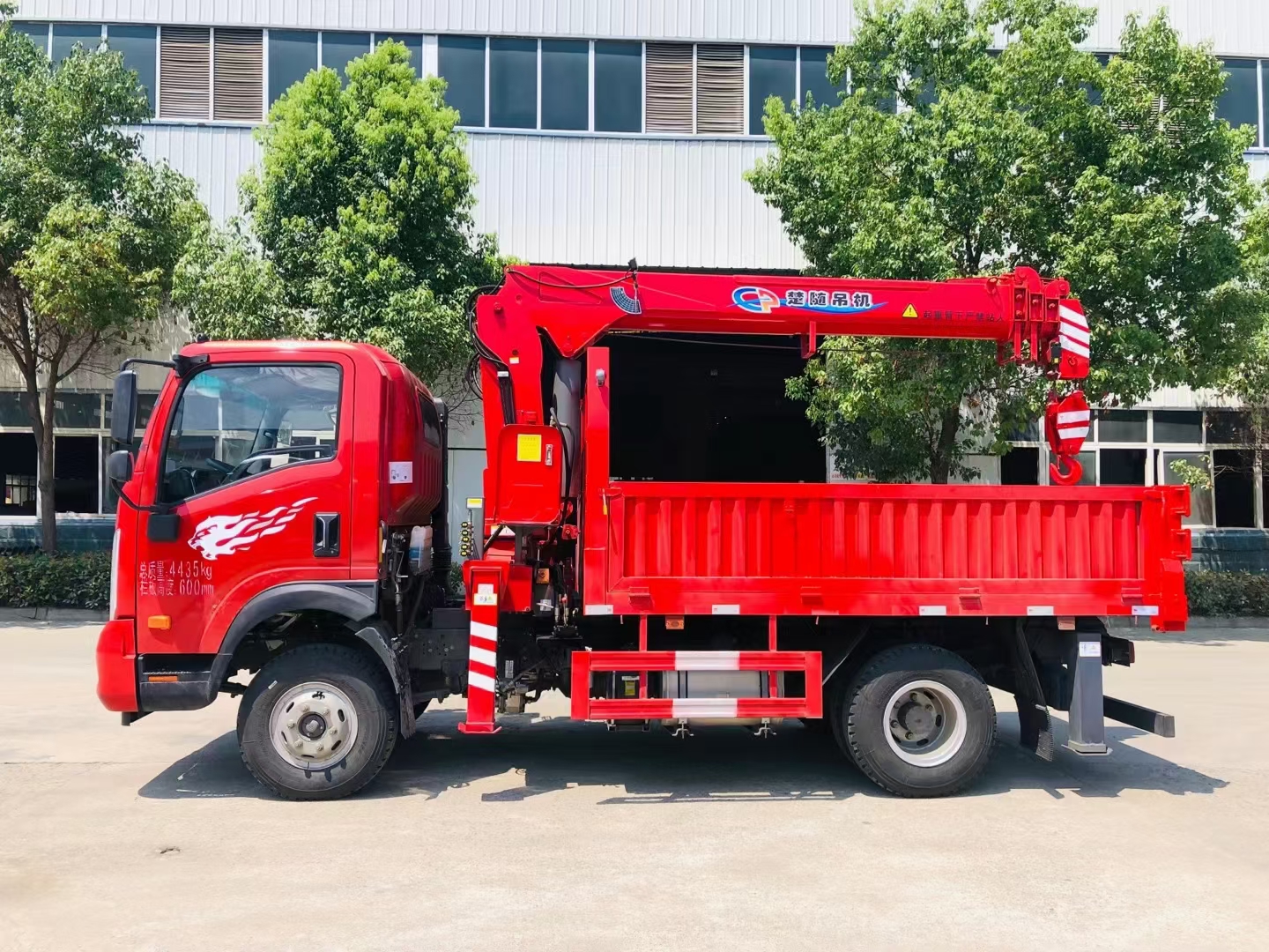 正规的随车吊厂家汽车起重机生产商在哪里？ - 液压汇