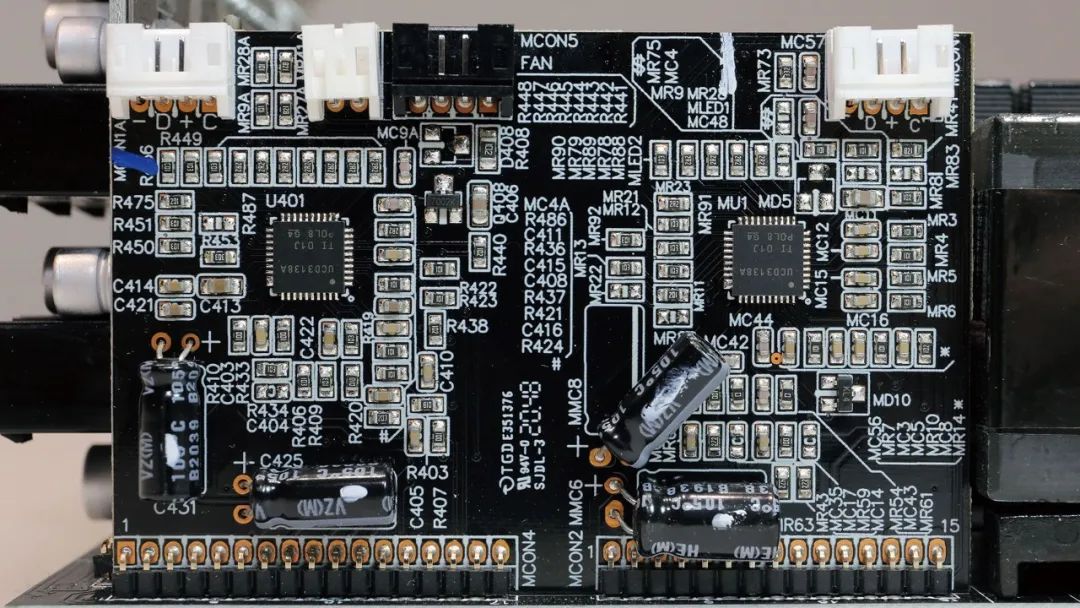 降服双路RTX 3090 Ti——Tt钢影ToughPower TF1 1550W电源 - 液压汇