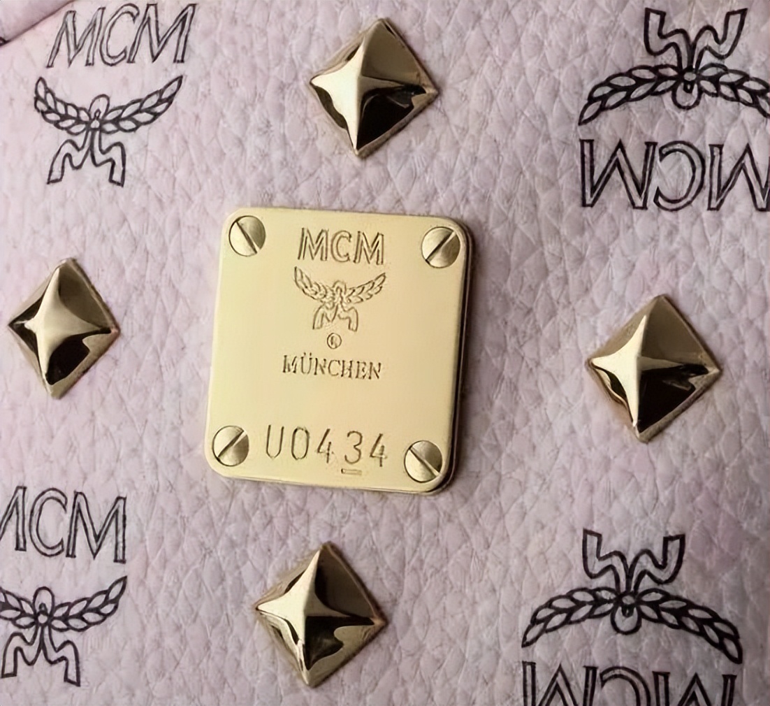 MCM丨拥有独一无二的编号的时尚潮品 - 标件库